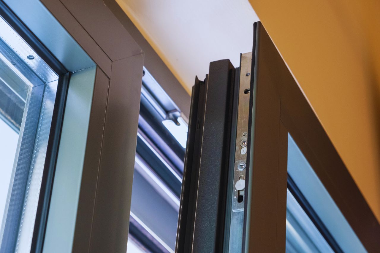 Durabilidad y bajo mantenimiento entre las ventajas de los cerramientos ...